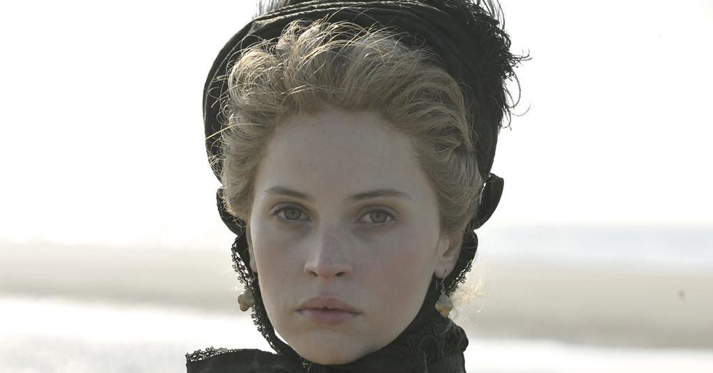 The Invisible Woman | Reviews | Screen