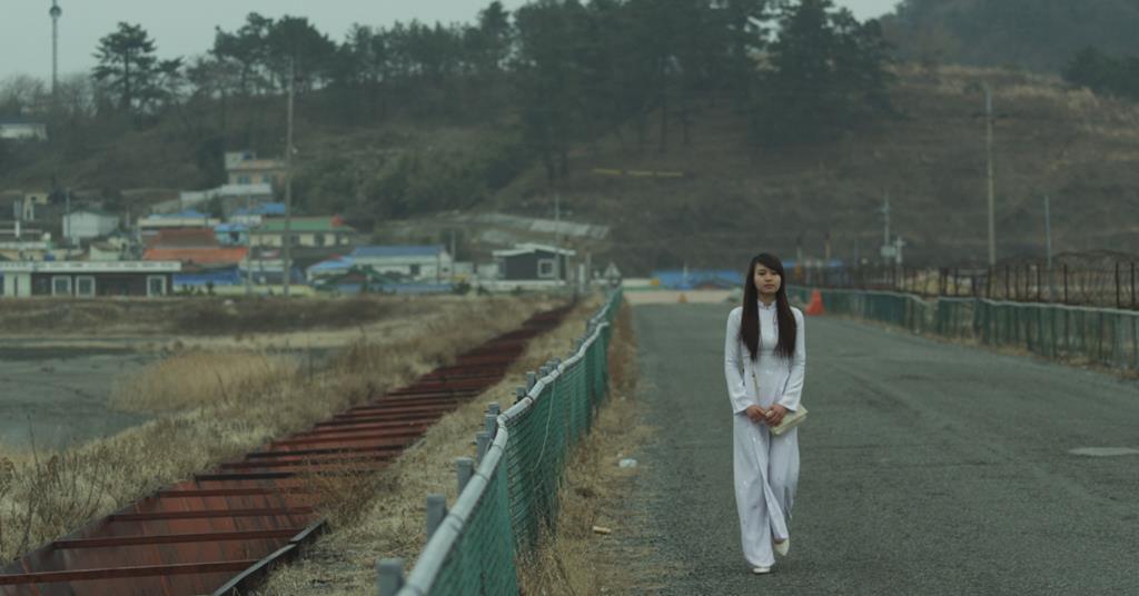 Thuy | Reviews | Screen