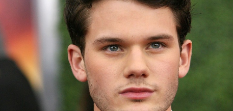 The Reach cast bulks up | News | Screen