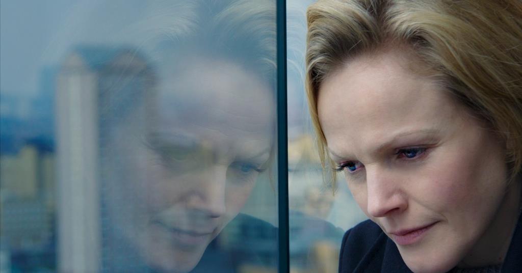 Keeping Rosy | Features | Screen