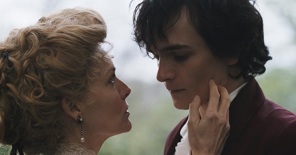 Cheri | Reviews | Screen