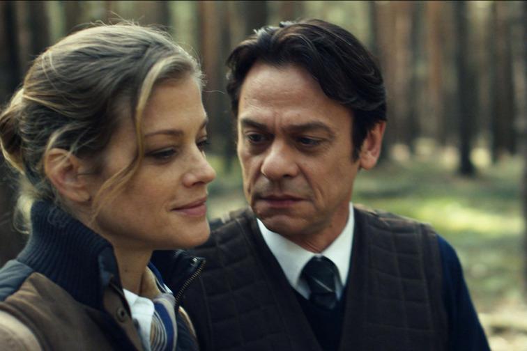 A Pact | Reviews | Screen