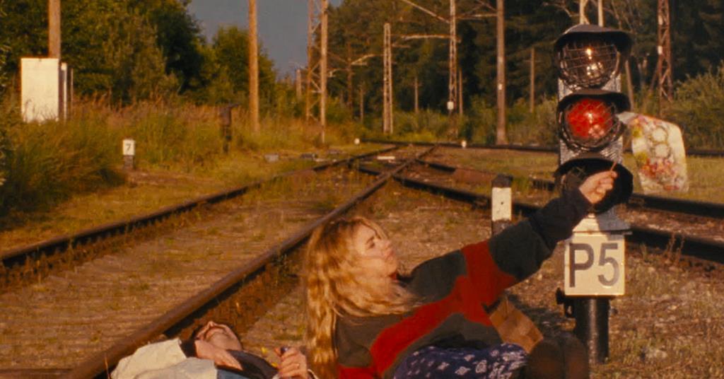 Kristen Stewart unpacks her feature directorial debut ‘The Chronology ...