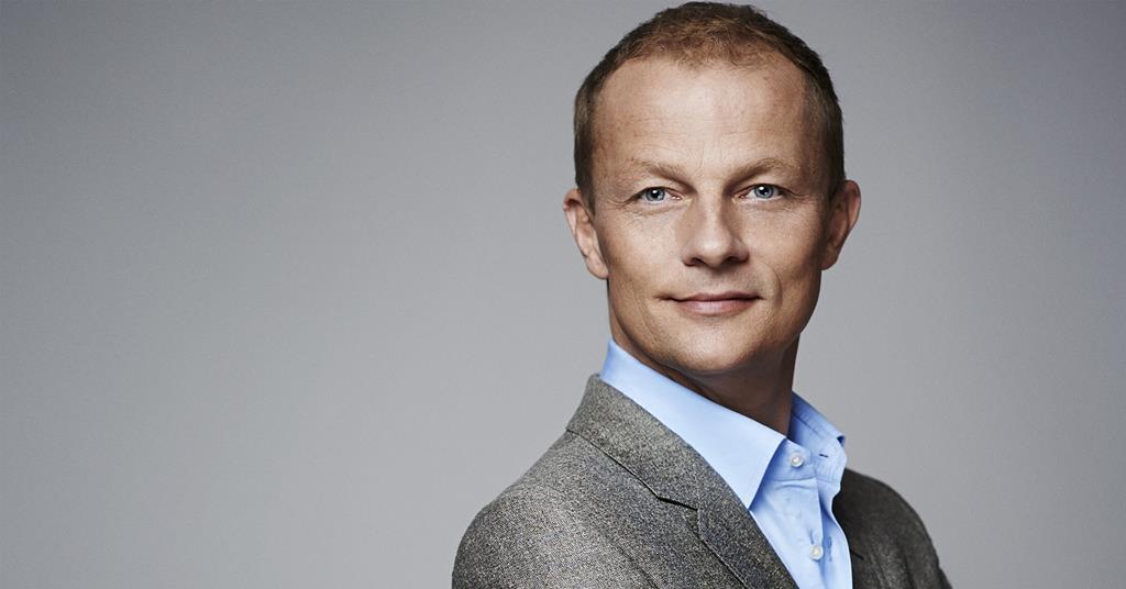 NBCUniversal realigns global TV operations as top executive Kevin ...