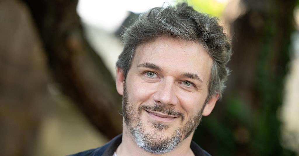 French actor/filmmaker Samuel Theis accused of rape, forced to direct ...