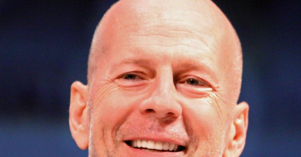 Bruce Willis to play boxing trainer Cus D’Amato in 'Cornerman' | News ...