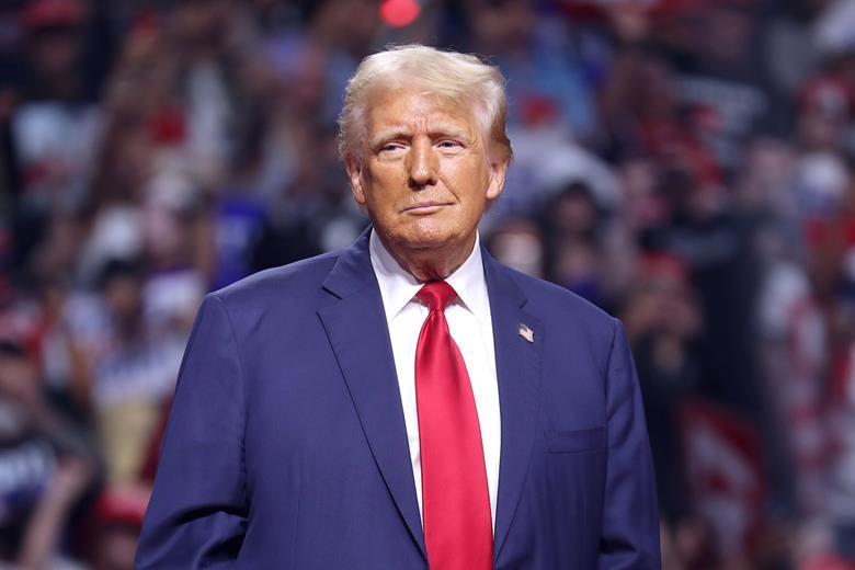 BBC seeks to dismiss Trump's $10bn defamation lawsuit over Panorama ...