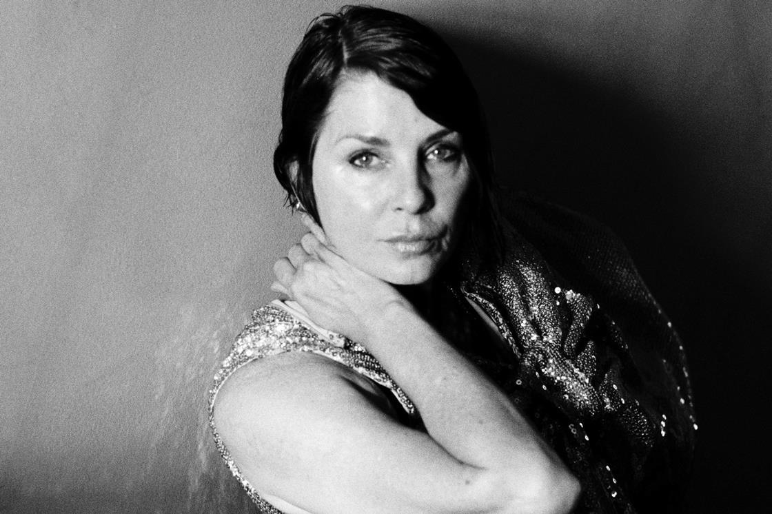 Production starts on Sadie Frost’s ‘Twiggy’ doc, Paul McCartney and ...