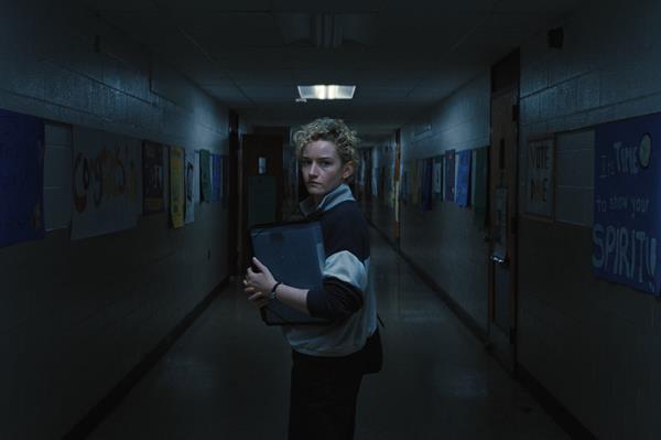 ‘Weapons’ review: Julia Garner and Josh Brolin lead ‘Barbarian ...