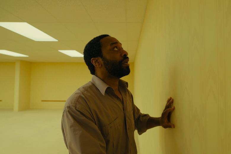 ‘Backrooms’ review: Chiwetel Ejiofor and Renate Reinsve lose themselves ...