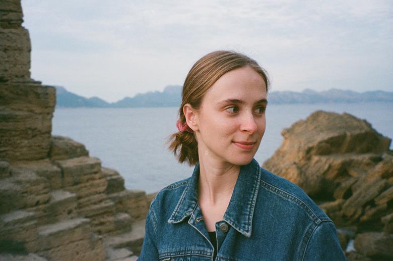 Lucía Aleñar’s anticipated first feature ‘Forastera’ confirms April ...