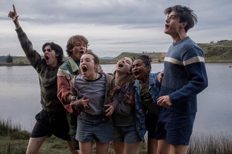 ‘Sunny Dancer’ review: Bella Ramsey heads confident and upbeat UK teen ...