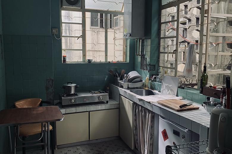 How Prime Video’s ‘Expats’ recreated 2014 Hong Kong in Los Angeles ...