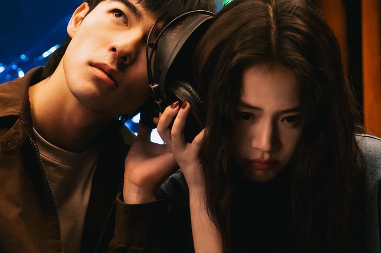Beijing-set romantic drama ‘Crossing A Dawn’ secures sales for Parallax ...