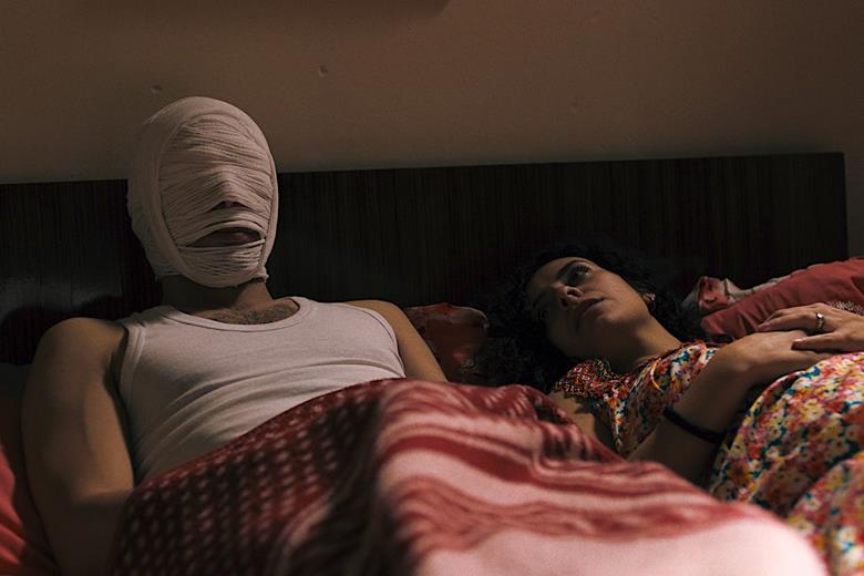 ‘Roqia’ review: Atmospheric Algerian debut filters civil war through a ...